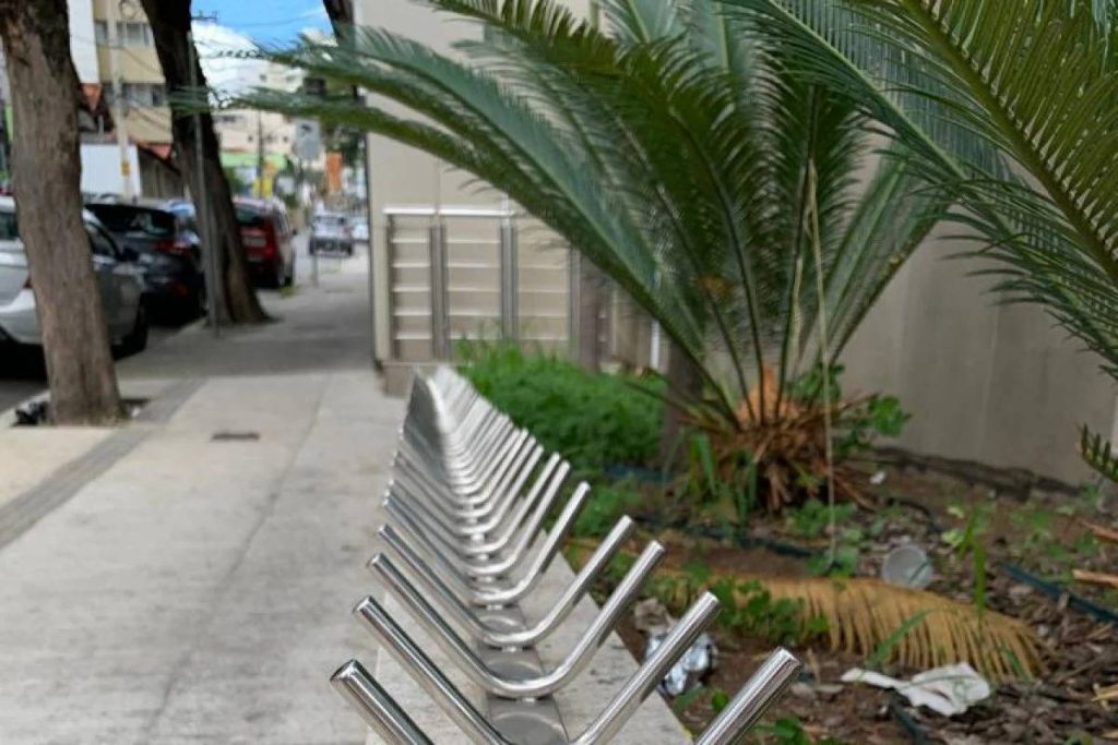 IDe+ - O que é a arquitetura hostil e as reflexões que você precisa fazer